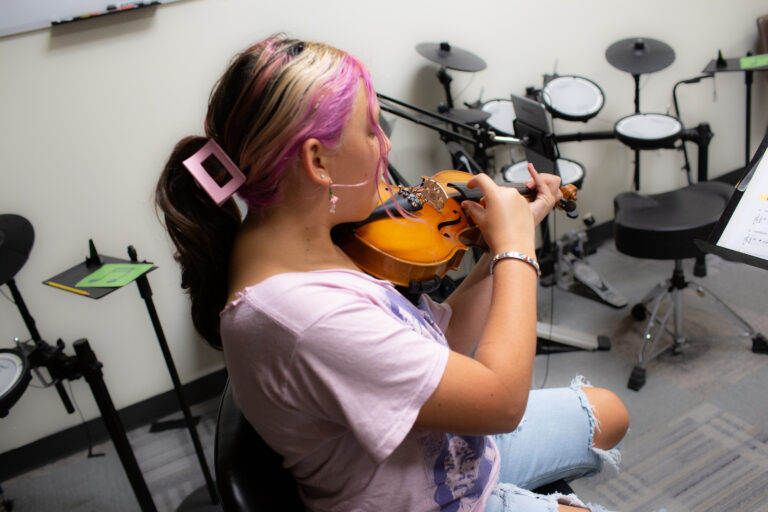 Top 5 Benefits of Ear Training for Young Musicians